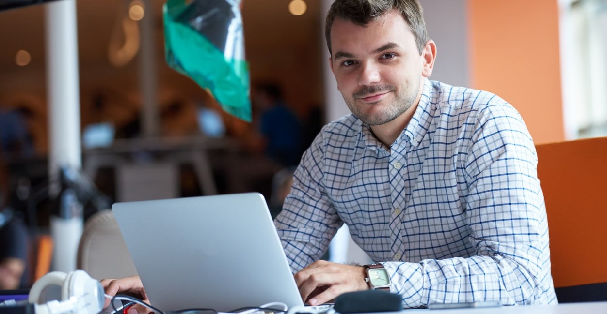 Nuzle.pl – praktyczna wyszukiwarka ofert pracy. Funkcjonalna, a przy ...