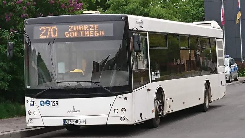 ZTM przywróci rozkłady jazdy ważne w dni robocze szkolne. Więcej kursów ...